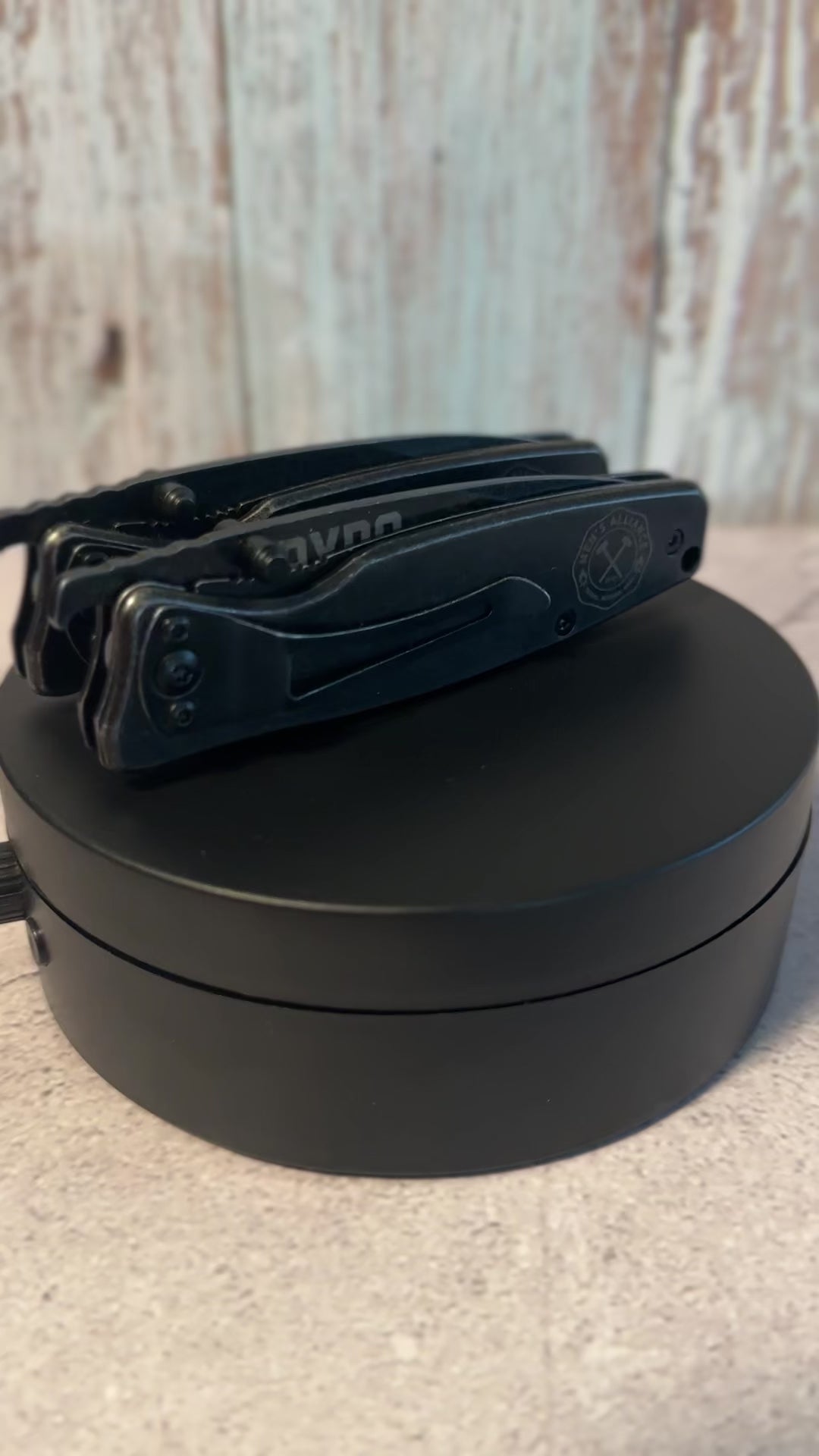 Call Sign Knife with MA and Finish Strong Logo – Pyro